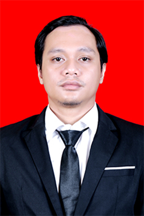 TENAGA PENDIDIK | Fakultas Hukum